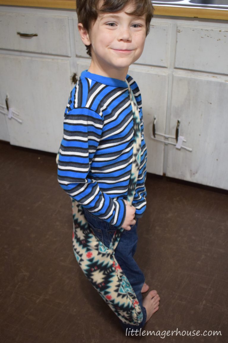 DIY Shofar Bag - Easy No-Sew - Little Mager House